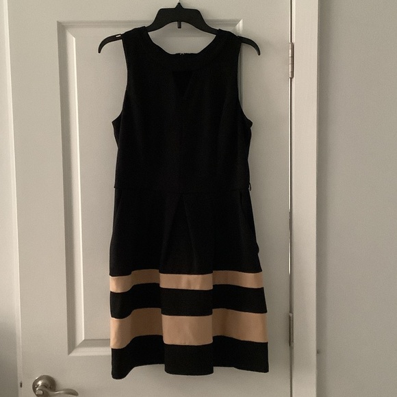 BCX | Dresses | Bcx Black And Tan Dress | Poshmark